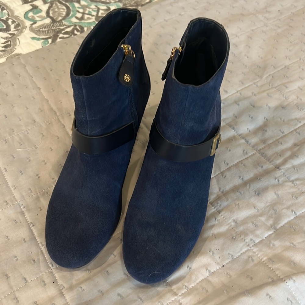 Navy Blue Suede Ankle Boots With Wedge Heel - Gem